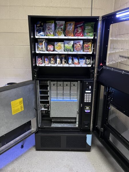 Vending Machines for Sale in Canada - Used Vending Machines Canada
