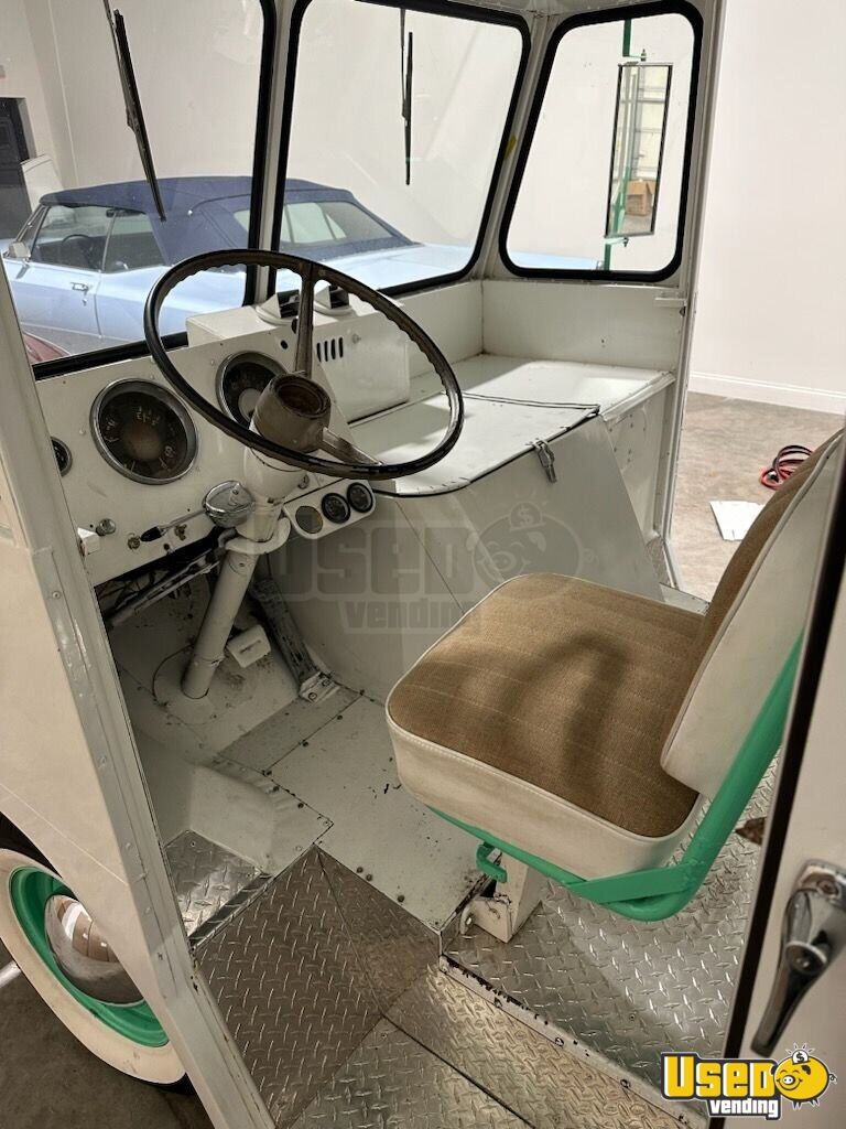 Fully Restored 1963 Vintage 12' Chevrolet C10 Step Van Vending Truck ...