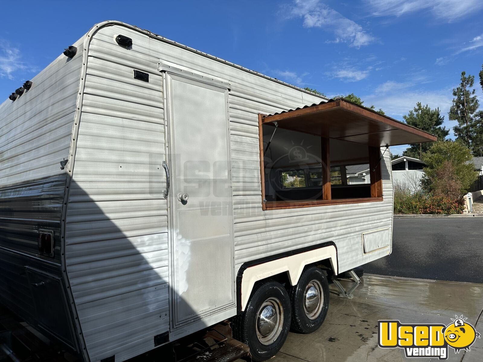 Ready to Complete Vintage 1973 Timberline 8' x 14' Mobile Bar Trailer ...