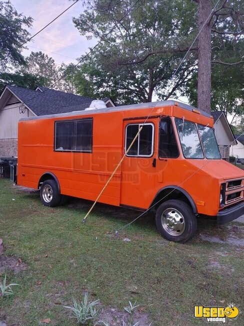 Chevrolet P30 Step Van Kitchen Food Truck with New Fire Suppression ...