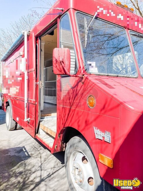 Well-Maintained GMC Classic Step Van Mobile Boutique Truck for Sale in ...