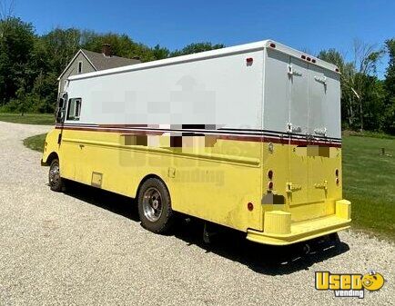 Used - 30' Chevrolet Grumman Step Van | Used Tool Truck for Sale in ...