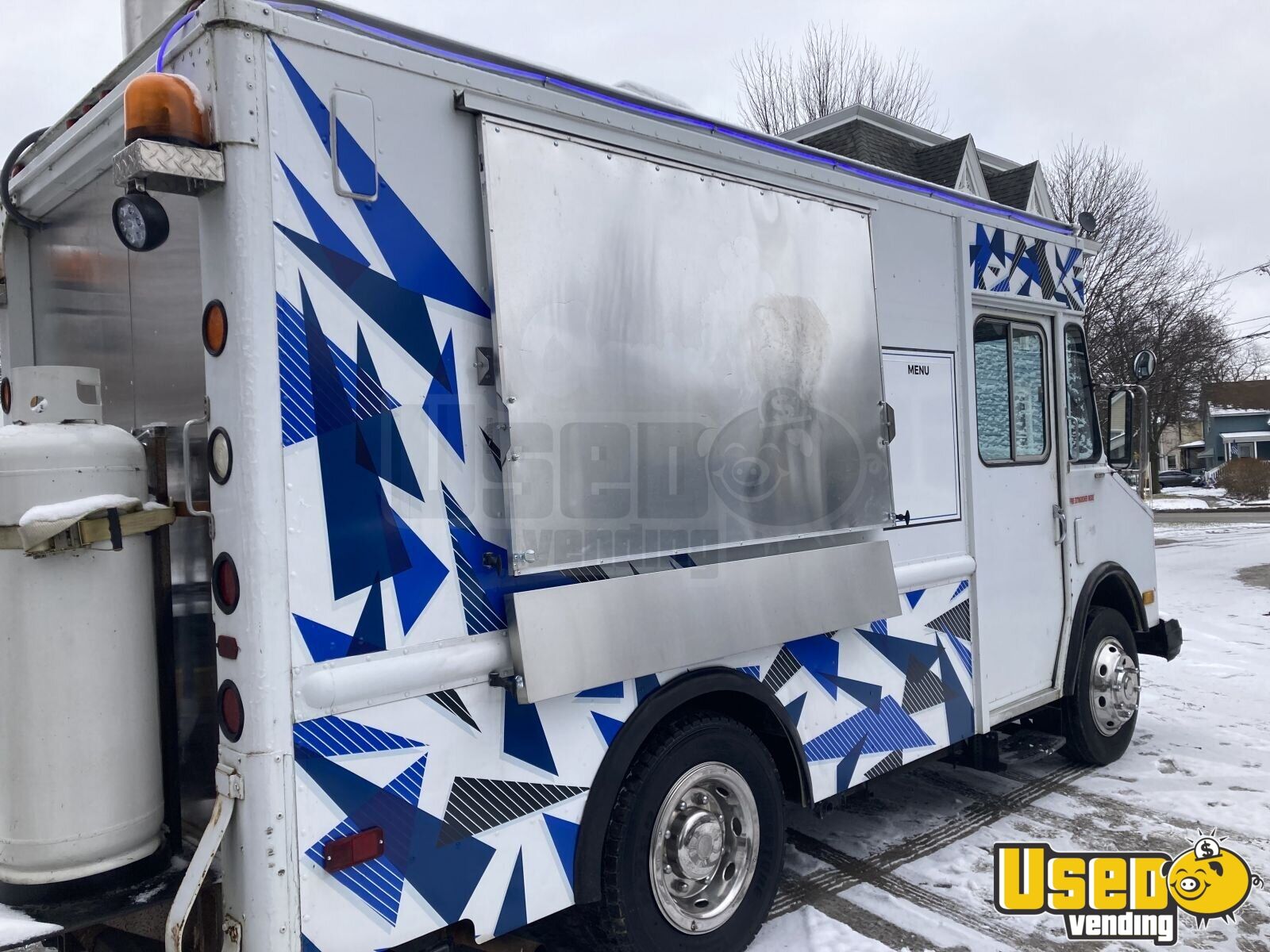 Well-Equipped Chevrolet P30 Diesel Step Van Food Truck with Pro-Fire ...