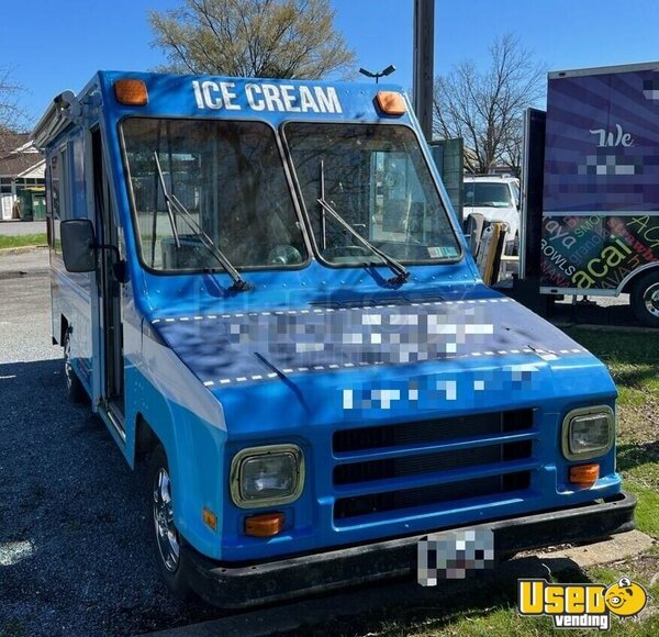 Utilimaster Aeromate Step Van Ice Cream Truck | Mobile Dessert Truck ...