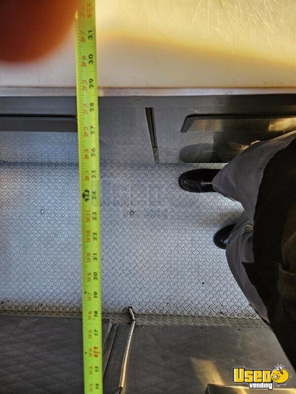 Fully-Equipped GMC P3500 Step Van Kitchen Food Truck with Pro-Fire for ...