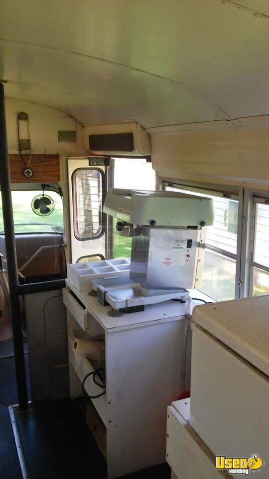 Used - Chevrolet G30 Series Snowball Bus | Shaved Ice Truck for Sale in ...