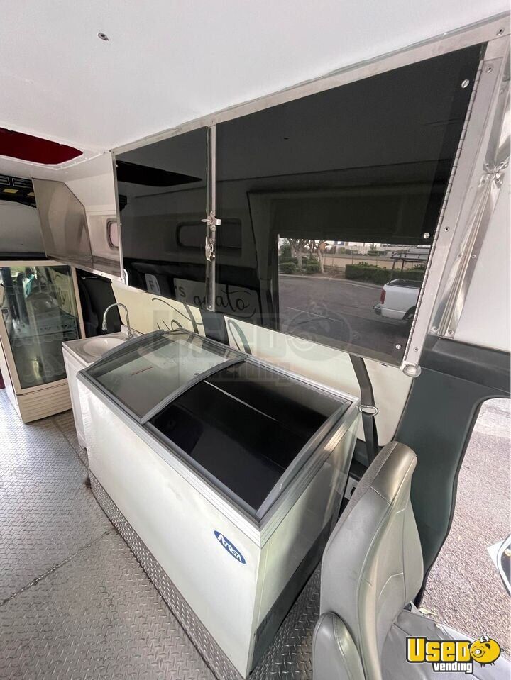 Nice and Clean Ford E-250 Step Van Gelato / Ice Cream Truck for Sale in ...