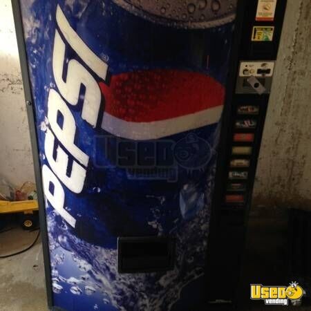 Dixie Narco 501T | Soda Vending Machine for Sale in New York