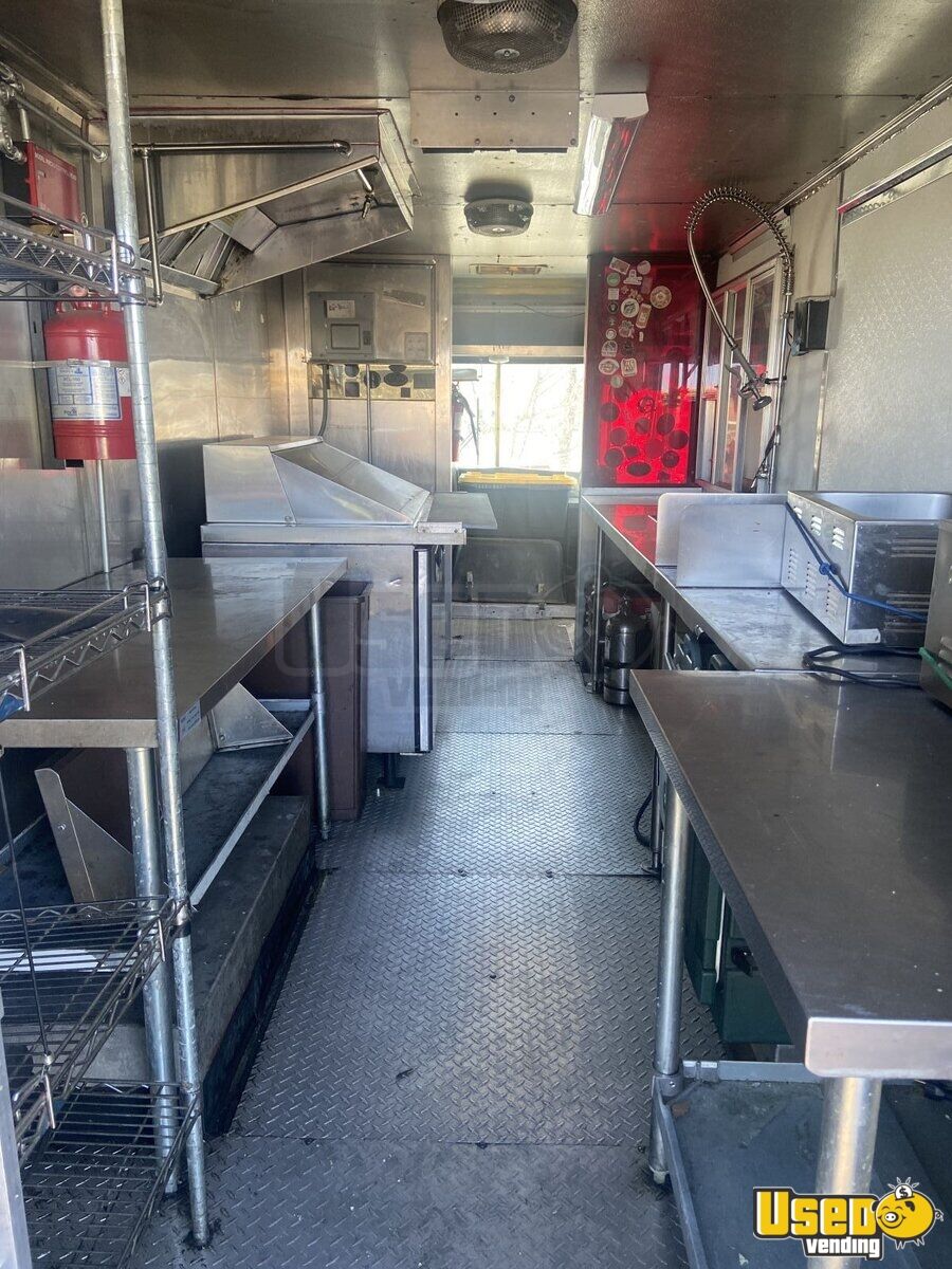 27' Chevrolet P30 Step Van All-Purpose Street Food Truck for Sale in ...
