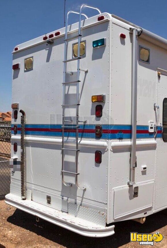Grumman Olson High Roof Walk In Step Van Mobile Office Truck | Mobile ...