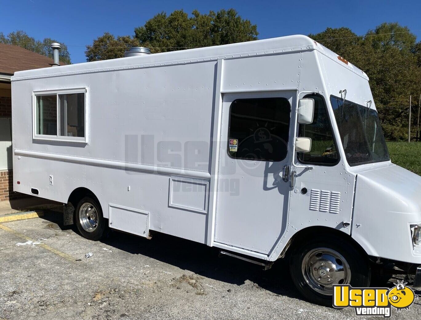 20' Diesel Chevrolet P30 Step Van Food Truck with Unused 2021 Kitchen ...