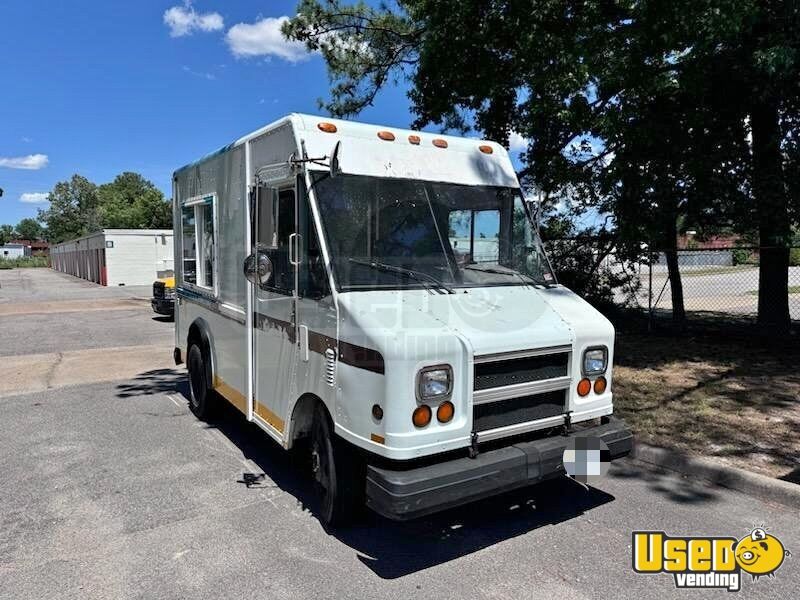 Used - GMC P3500 Step Van Diesel All-Purpose Food Truck for Sale in ...