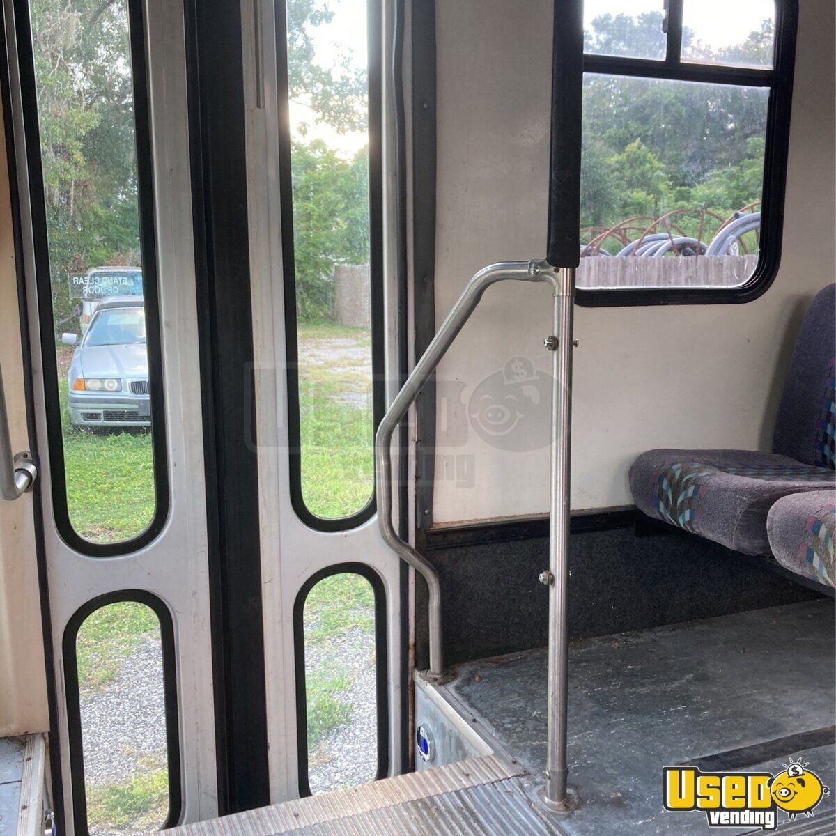 1997 Ford E-350 Shuttle Bus | Private Transport Vehicle for Sale in Florida