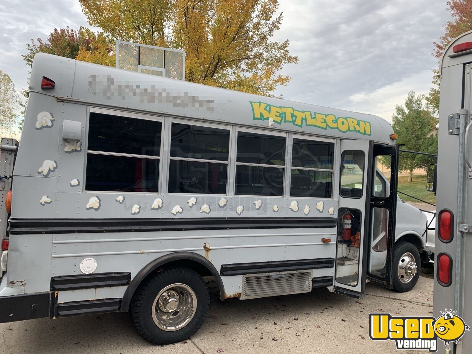 19' Chevrolet Mini Bus Mobile Kettle Corn Business | Shaved Ice Truck ...