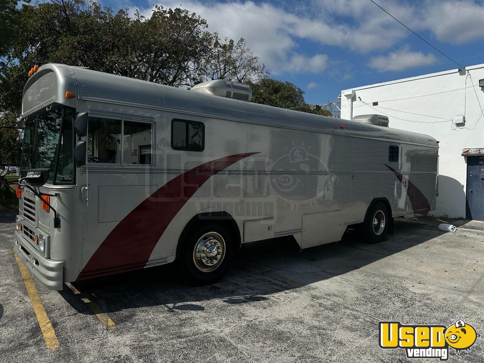 1998 Blue Bird Shell TC2000 Mobile Clinic Bus with Bathroom and 2000 ...
