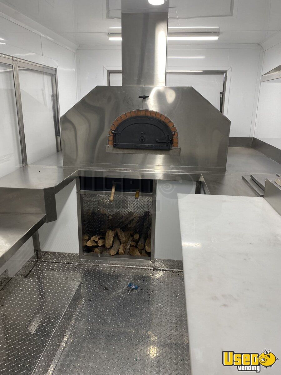 Used International P100 Step Van Wood-Fired Pizza Truck for Sale in Arizona