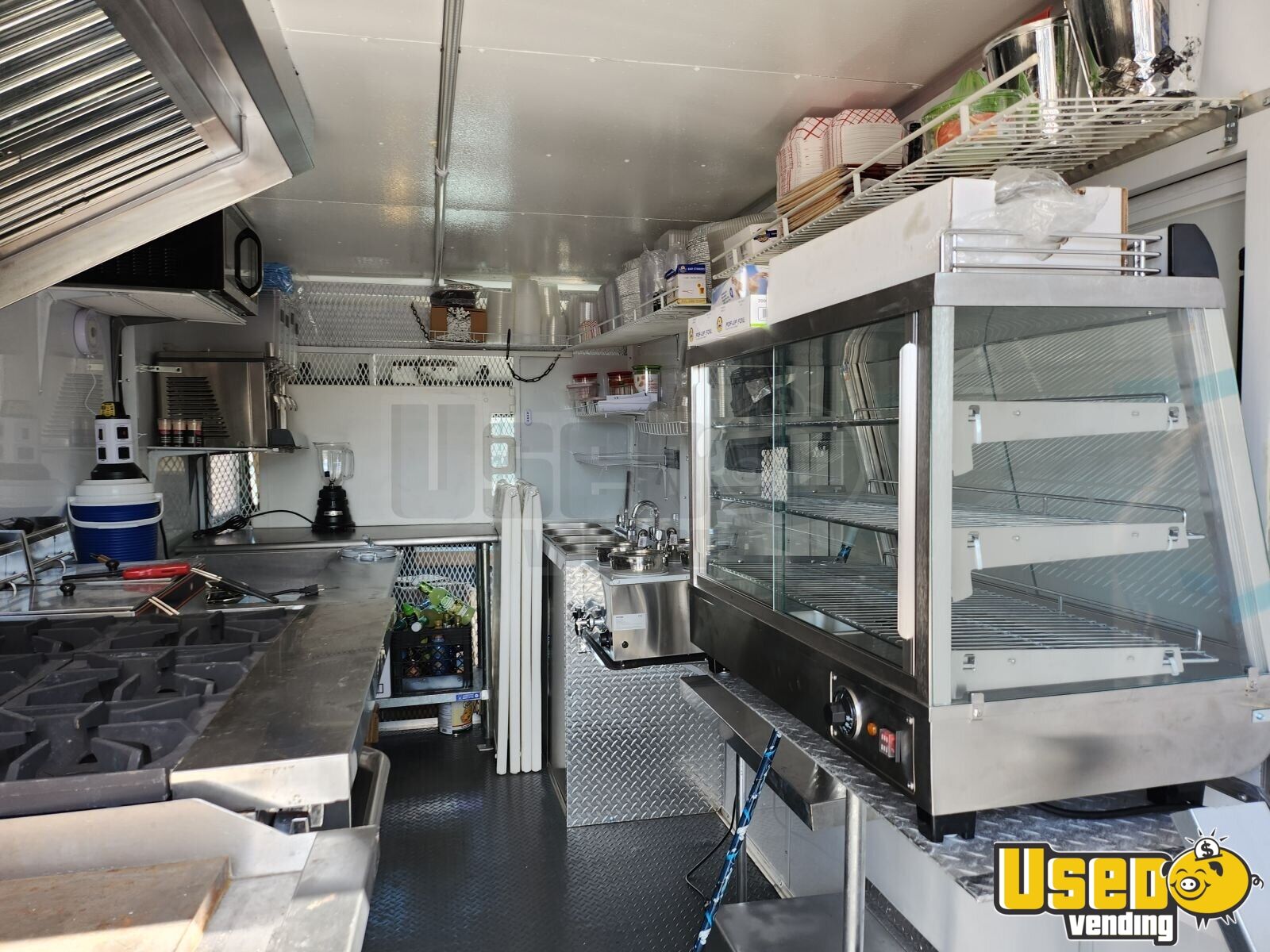 16' Chevrolet P30 Food Truck with 2022 Kitchen Build-Out for Sale in ...