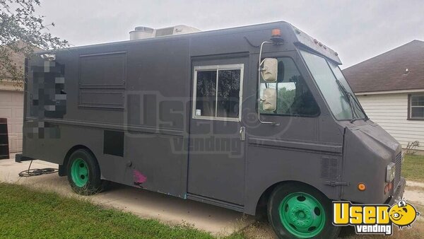 Chevrolet P30 Step Van Food Vending Concession Truck | Used Kitchen on ...