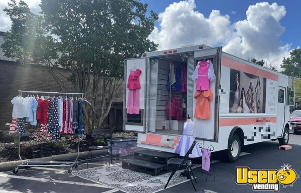 1999 Chevrolet P30 Mobile Boutique Truck | Mobile Clothing Store for ...