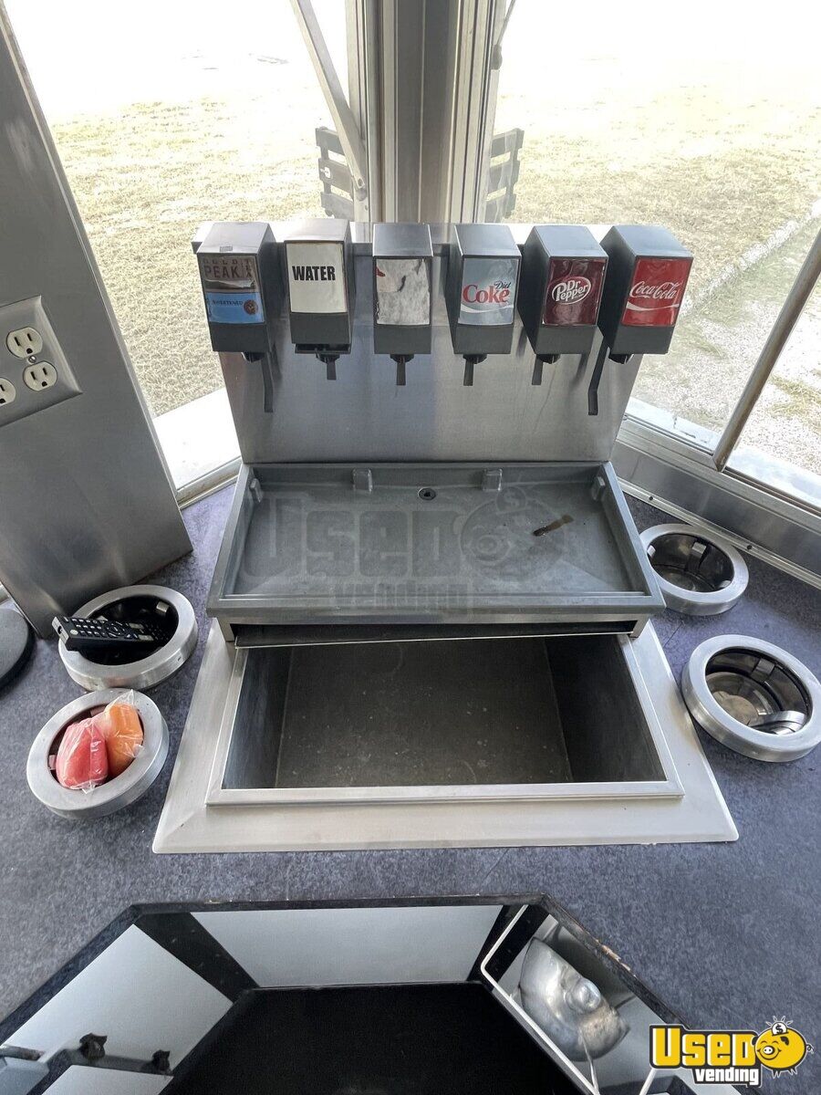 Head-Turning Used Mobile Carnival Food Concession Trailer for Sale in ...