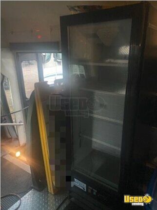 2000 GMC Savana Bus Ice Cream Truck / Ice Cream Store on Wheels for ...