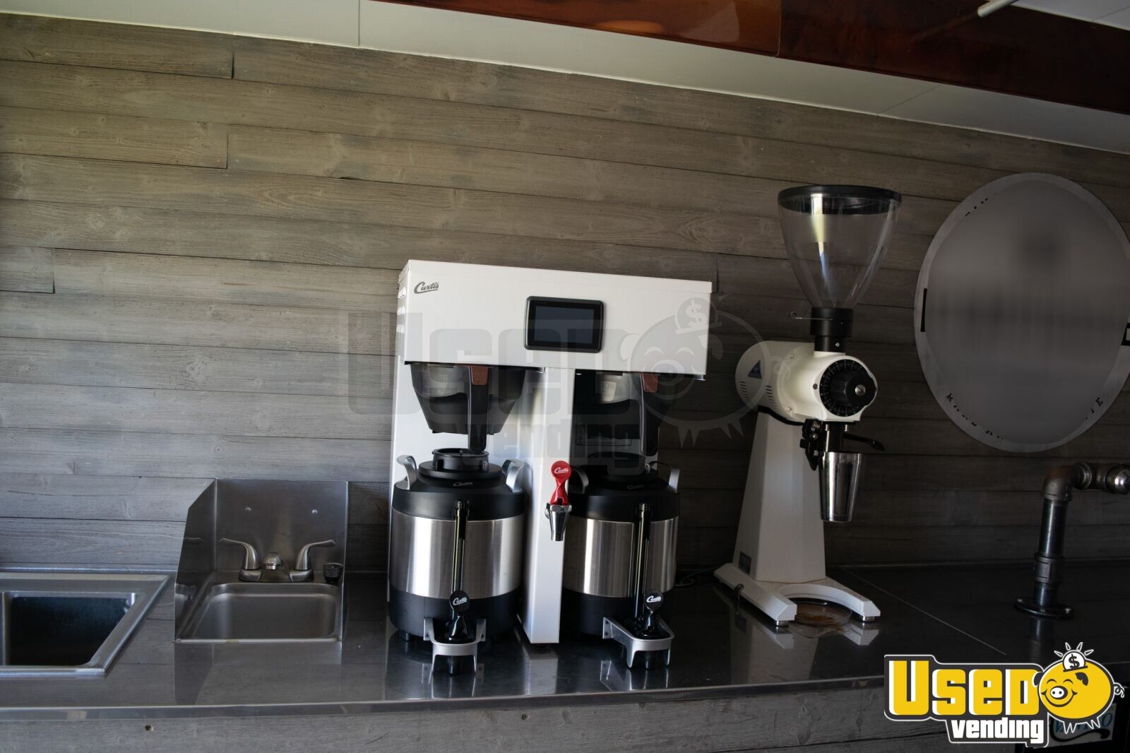 2001 International 23' Diesel Coffee Truck | Fully Equipped Coffee Shop ...