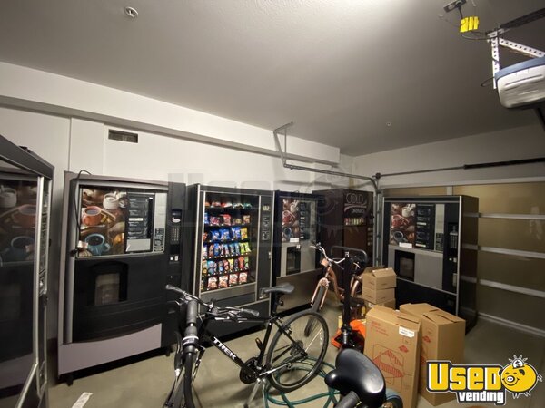 Lot of 7 Full Line Name Brand Snack & Drink Machines | Coffee Vending ...