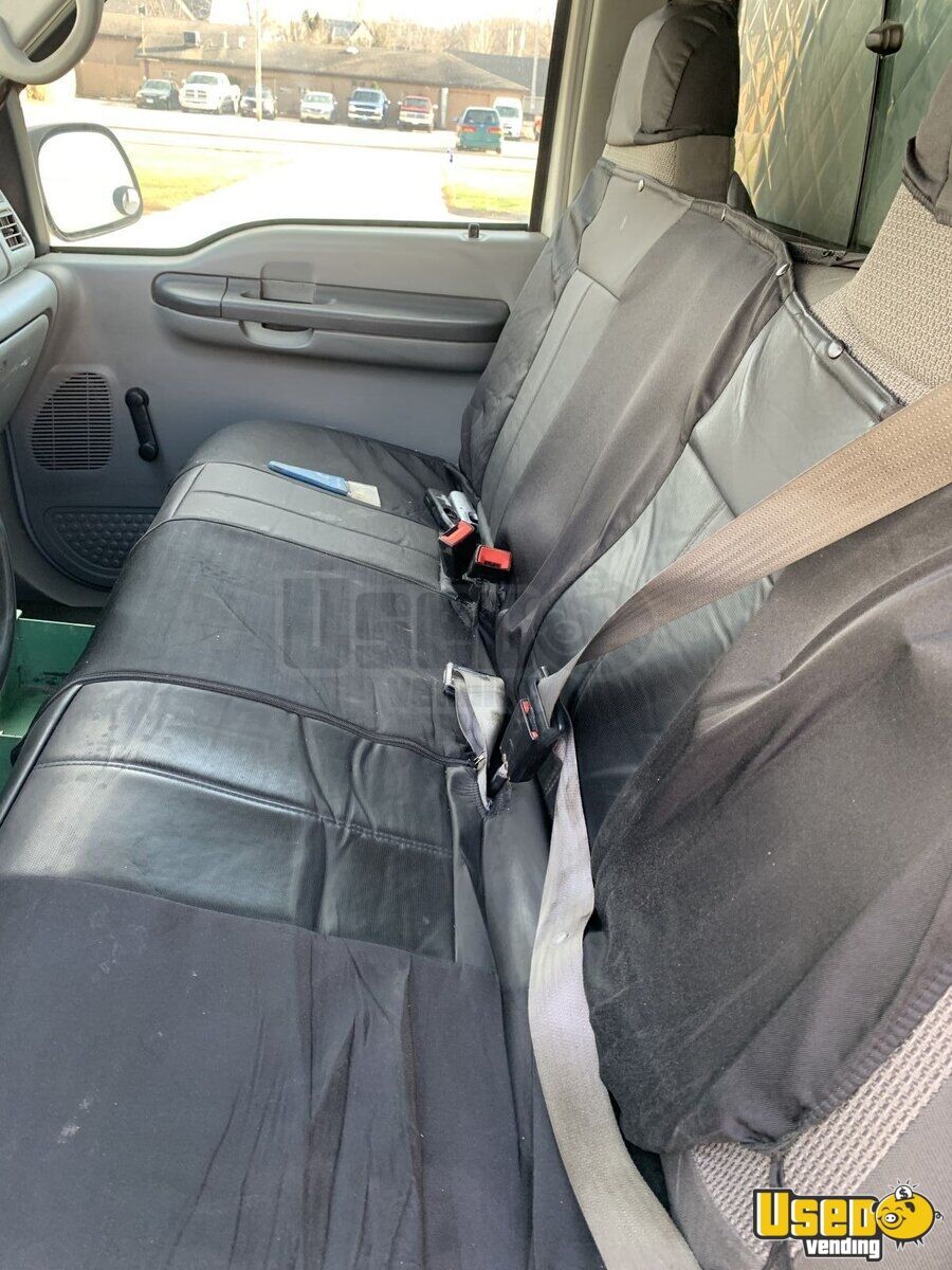 2002 Ford F250 Very Clean Canteen-Style Lunch Serving Food Truck for ...