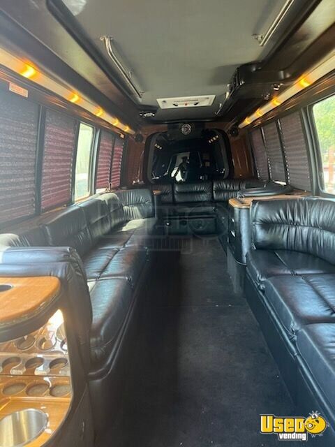 2003 Ford F-550 Super Duty Party Bus | Private Events Bus for Sale in ...