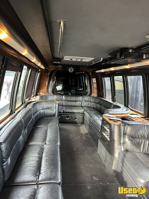 2003 Ford F-550 Super Duty Party Bus | Private Events Bus for Sale in ...