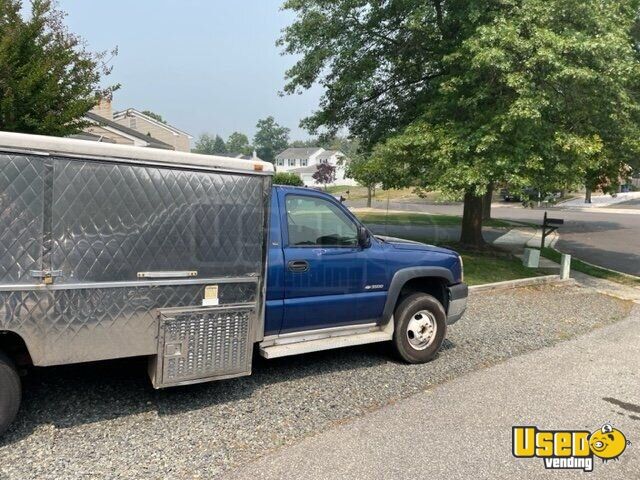 Bagged Chevy Dually Flatbed