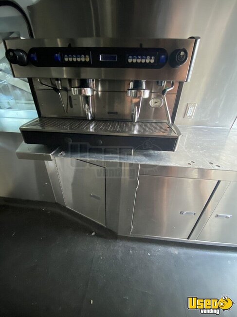 Turn key Business - 2004 21' Mercedes Benz Coffee Truck with Soft Serve ...