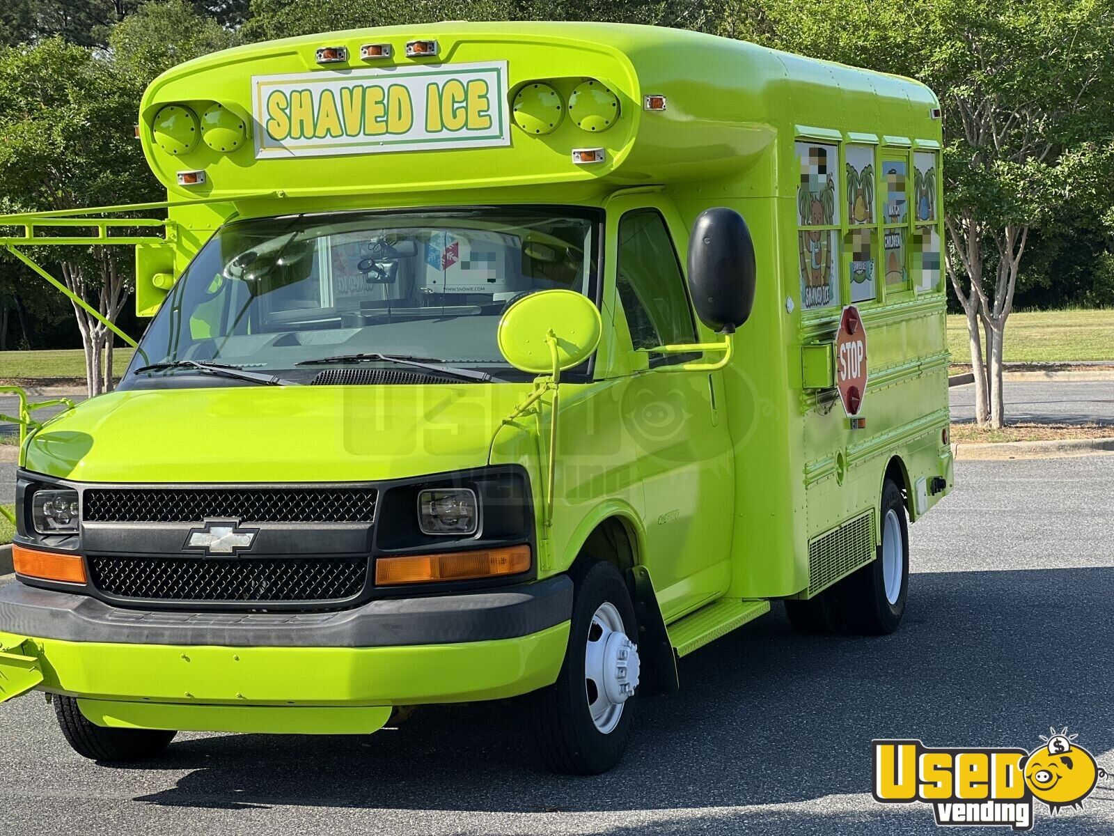 LOW MILES CUTE 2005 Chevy Express 3500 Blue Bird Shaved Ice Truck ...