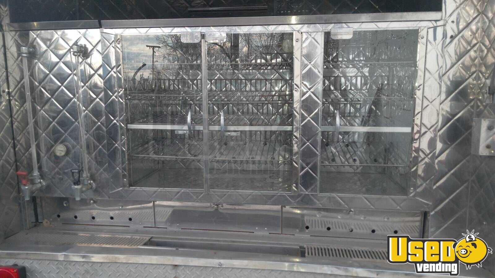 2005 Ford F250 Lunch Serving Food Truck | Canteen Style Food Truck for ...