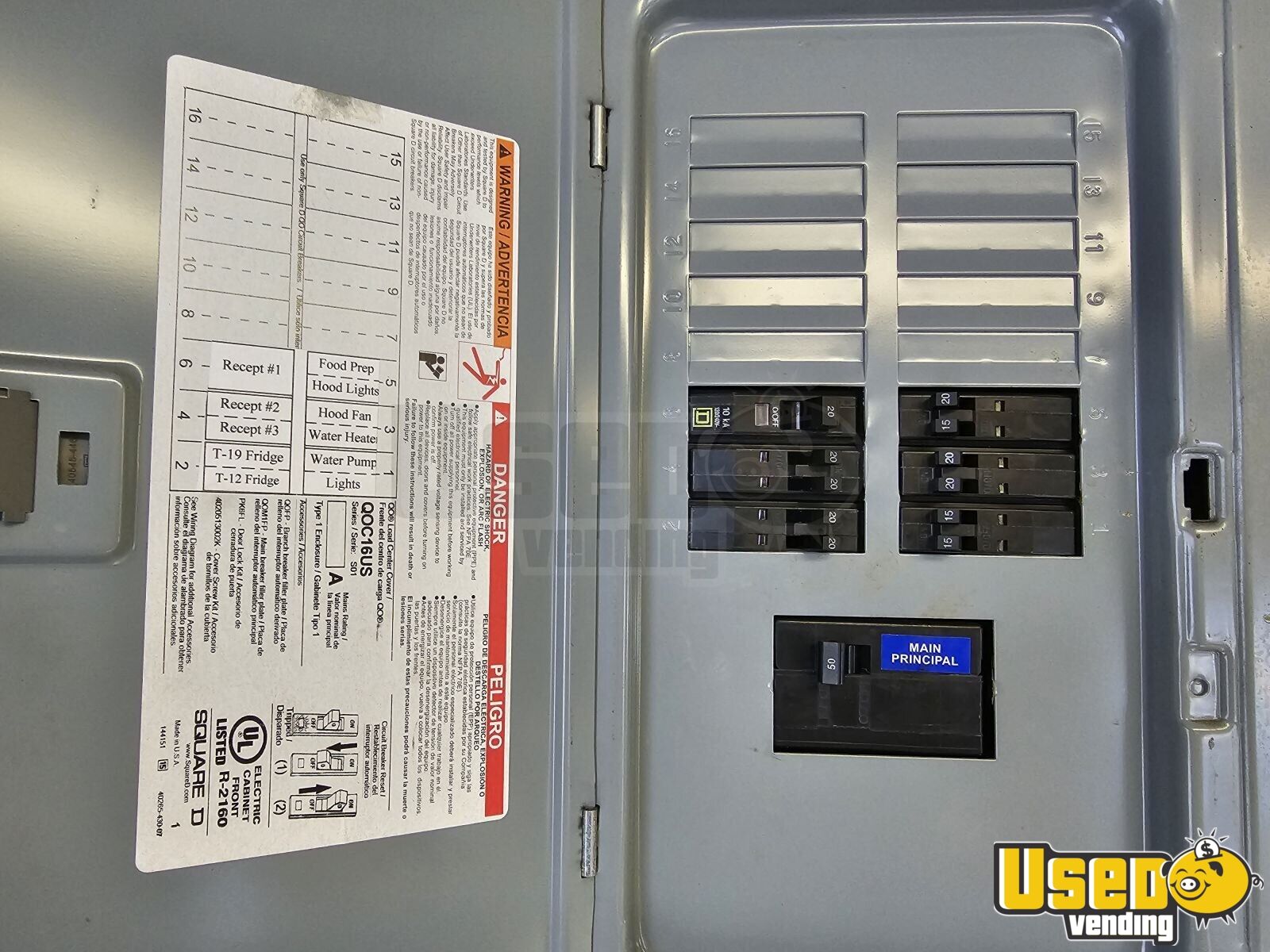 Well-Equipped 26' 2006 Freightliner MT45 Food Truck with 2015 Kitchen ...