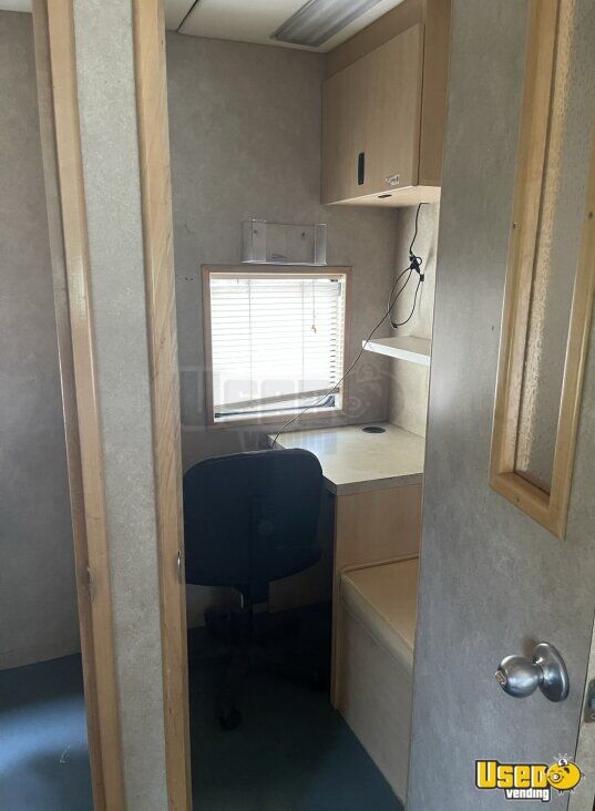 2006 Thomas MV Mobile Clinic Bus | Blood Donation Truck for Sale in Florida