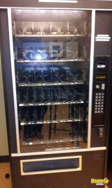 Electronic Vending Machines | Vendnet Snack & Vendo Soda