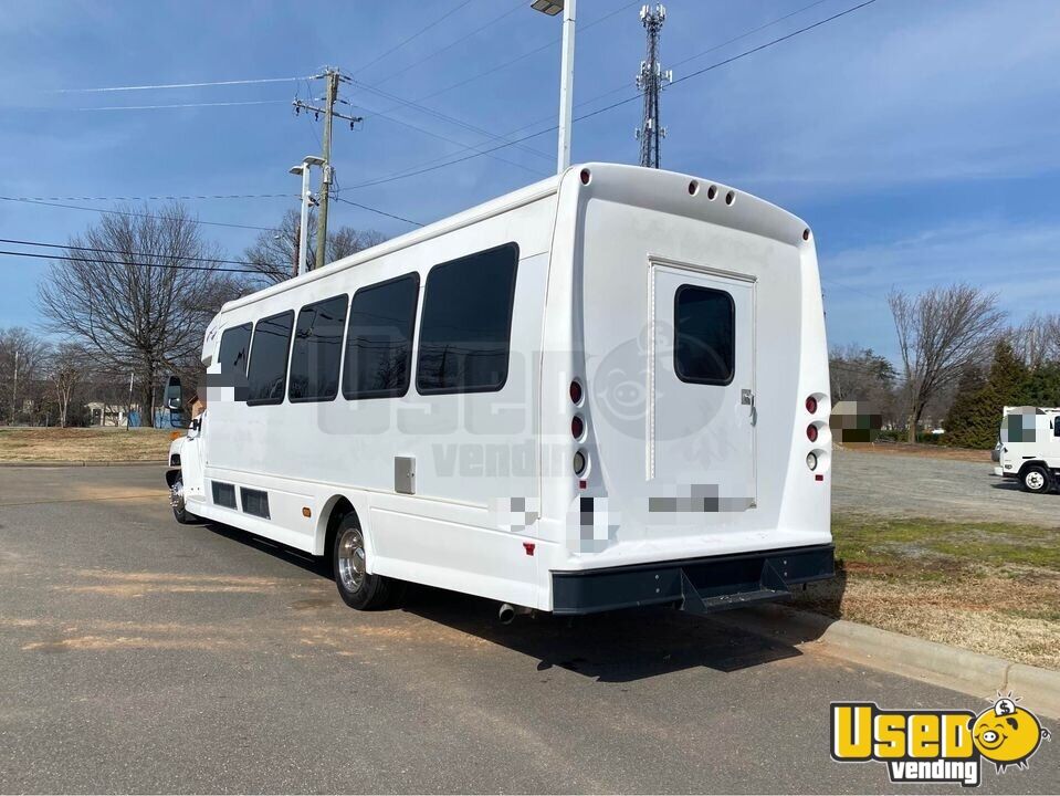 2007 Chevrolet C5500 Diesel Shuttle Bus-30 Seats-Passenger Bus for Sale ...
