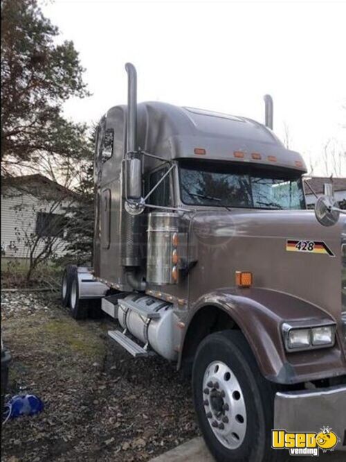 2007 Freightliner Classic XL Sleeper Cab Semi Truck Detroit S60 for ...