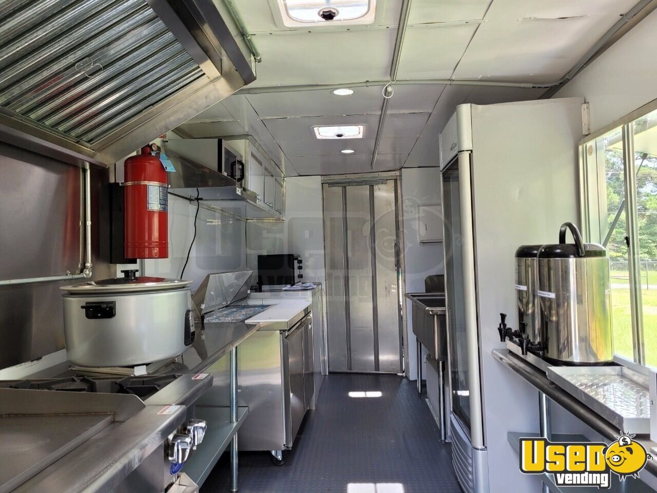 2007 Ford E-350 18' Commercial Kitchen on Wheels | Food Concession ...