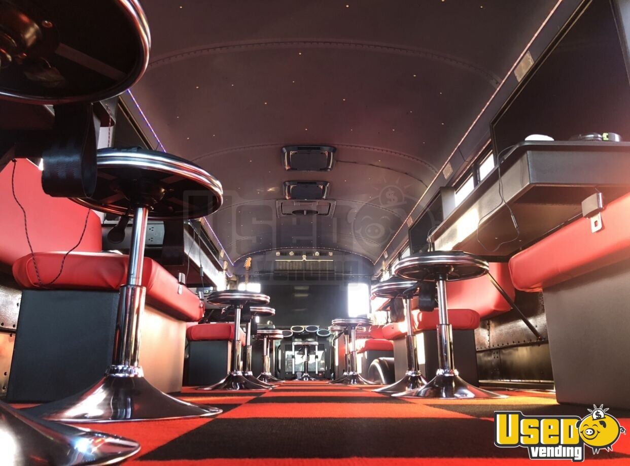 2007 Custom Built International MH Mobile Gaming Arcade Bus for Sale in ...