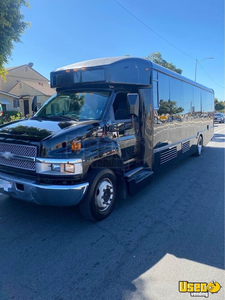 Very Nice 2007 GMC 5500 Used Mobile Party Bus | Party Truck Limo for ...