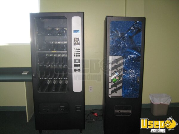 2008 Wittern Vendnet CB300 Snack and Drink Combo Satellite Vending ...