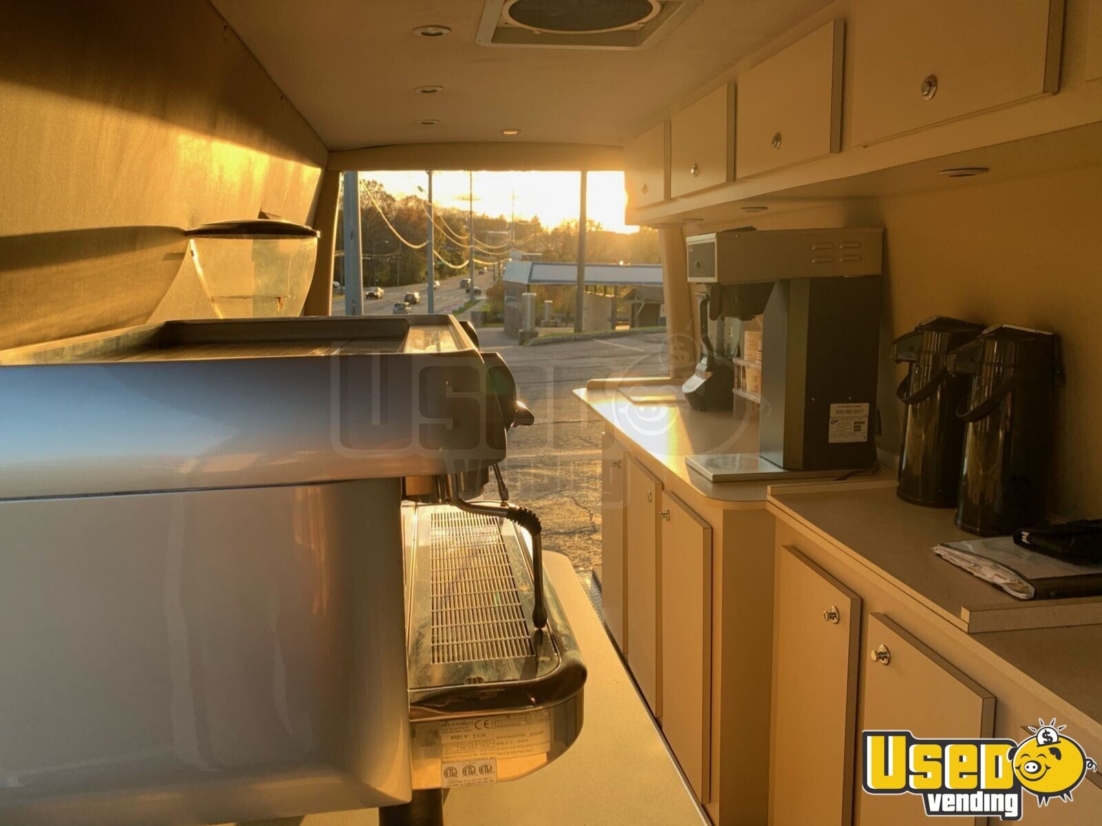Low Mileage 2008 - 24' Dodge Sprinter 2500 Coffee Truck | Mobile Cafe ...