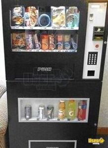 Used Genesis GO127/137 Combo Vending Machine | Snack and Soda Vending ...