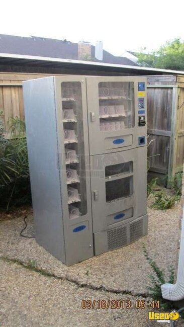 Seaga OD16S Office Deli - Used Office Deli Vending Machines