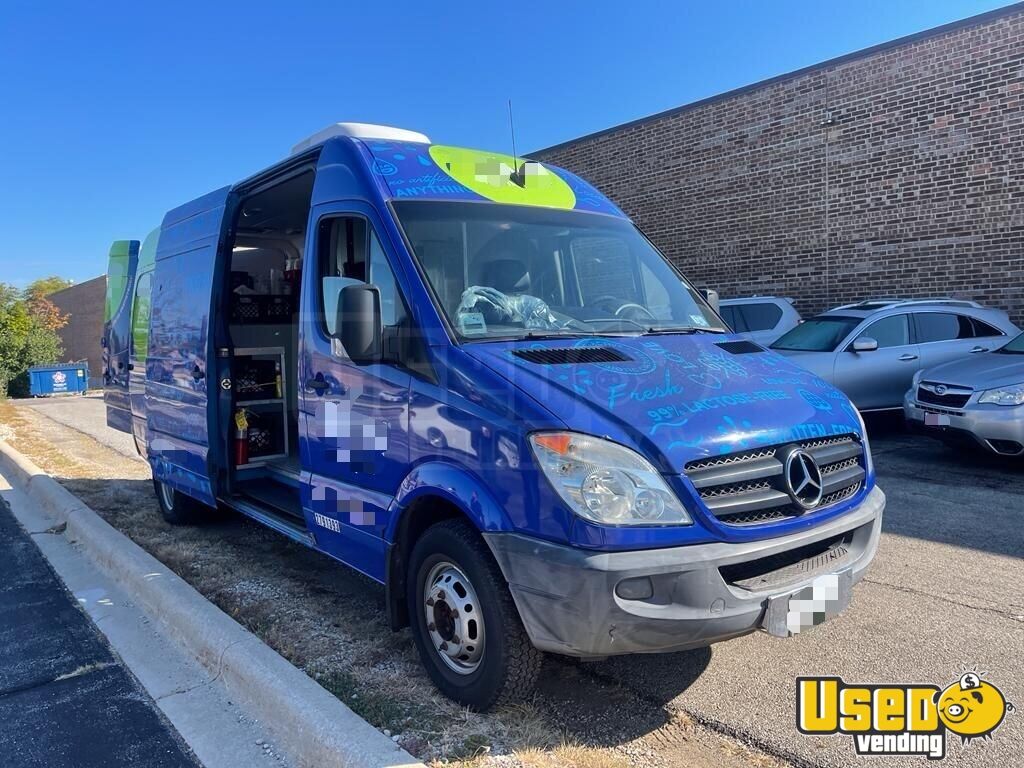 2010 Mercedes Sprinter Ice Cream Truck | Dessert Truck for Sale in Illinois