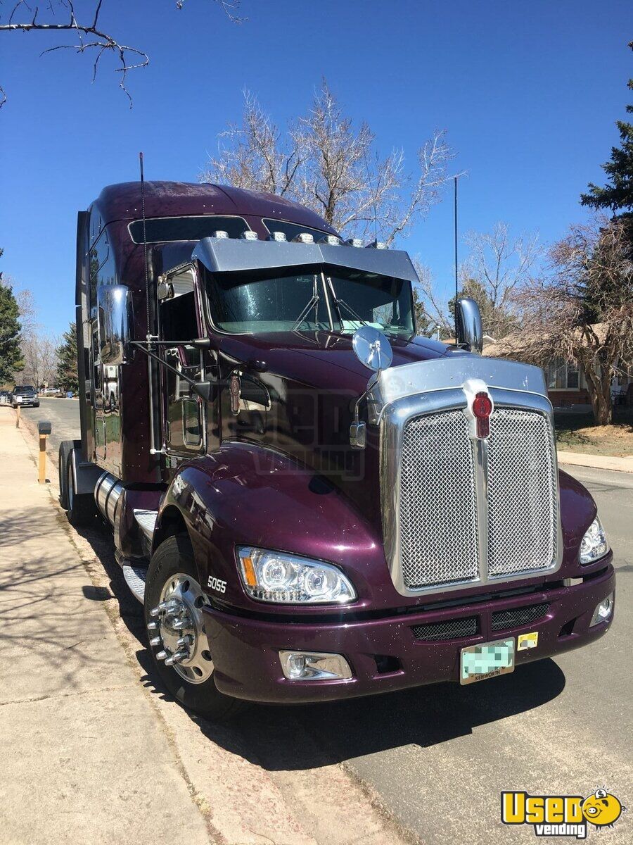 Kenworth T660 Studio Sleeper