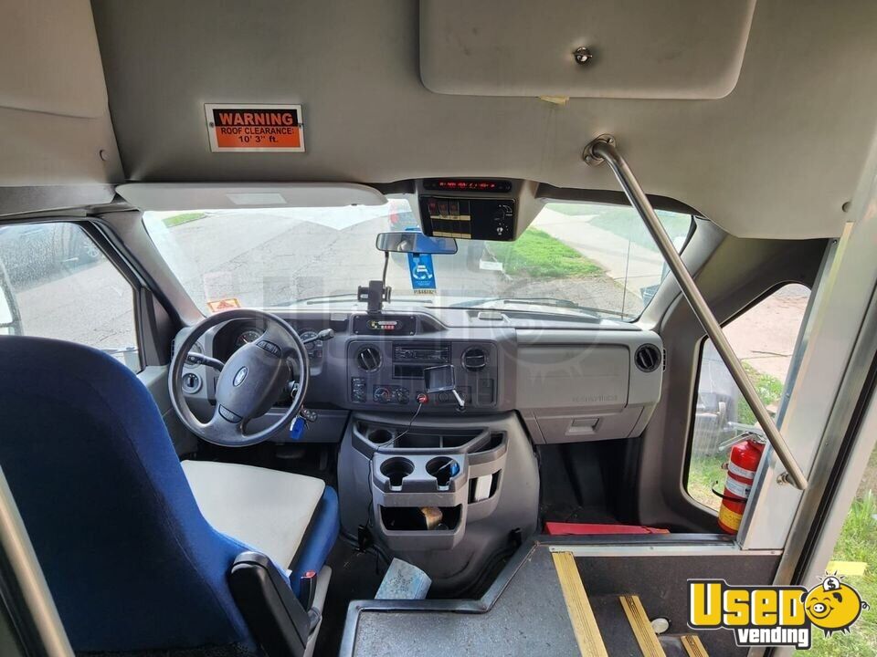2012 Ford F450 Super Duty Shuttle Bus with Wheelchair Lift for Sale in ...