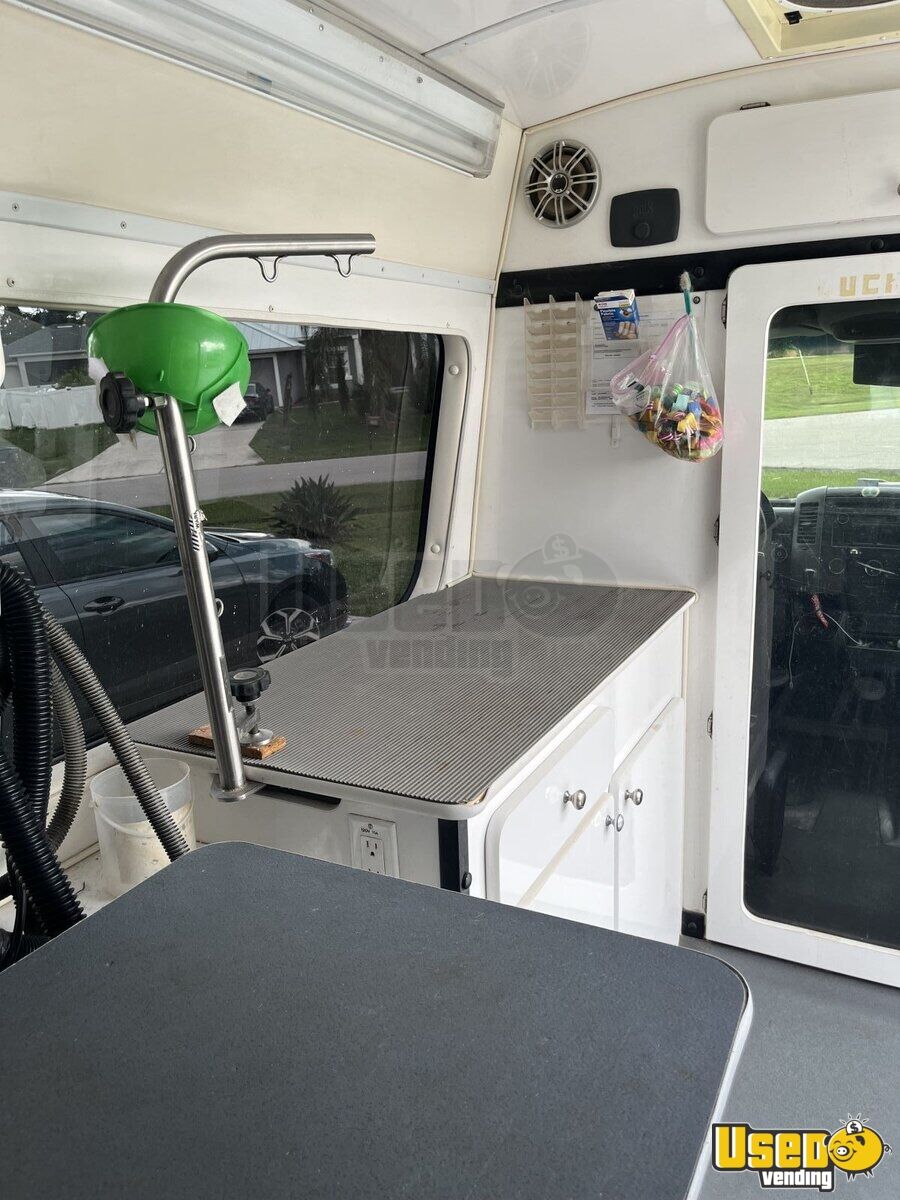 2013 Supreme Groom Van Wagn’tails | Mercedes Sprinter 350 Van Turnkey ...